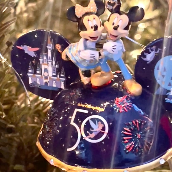 Disney | Holiday | Disney Worlds 5th Anniversary Mickey And Minnie ...